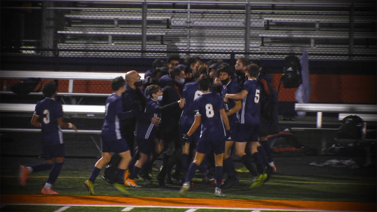 Alex Barger 40 Yard Free Kick for the Win | NCTV17