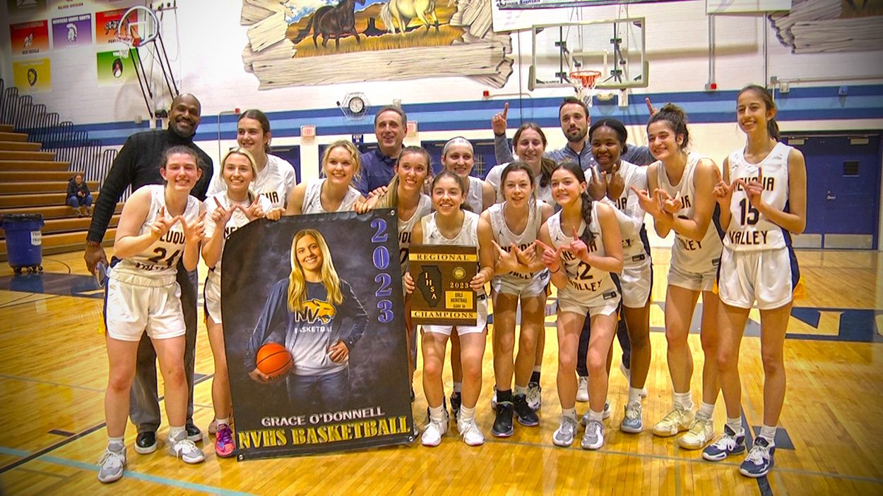 Neuqua Valley girls basketball wins its first regional title in seven years