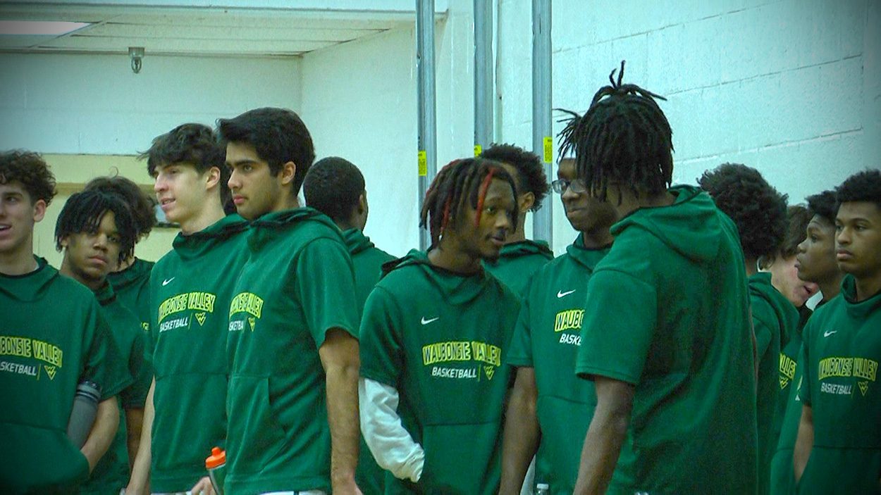 Waubonsie Valley boys basketball outlasts upset-minded Oswego in ...