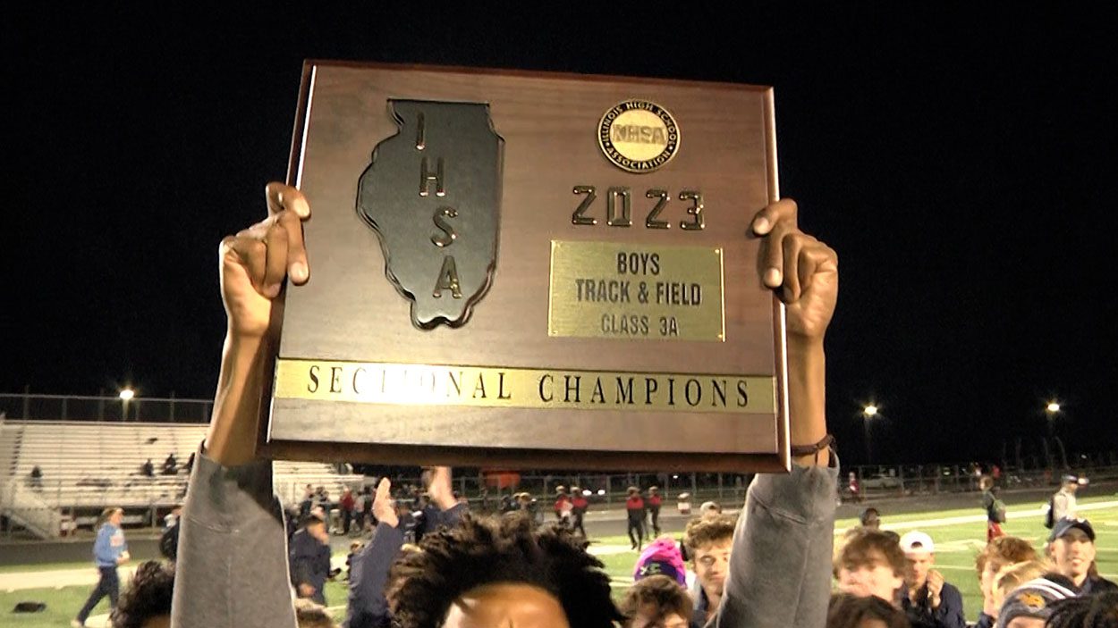 Neuqua Valley boys track and field grabs third plaque of the season ...
