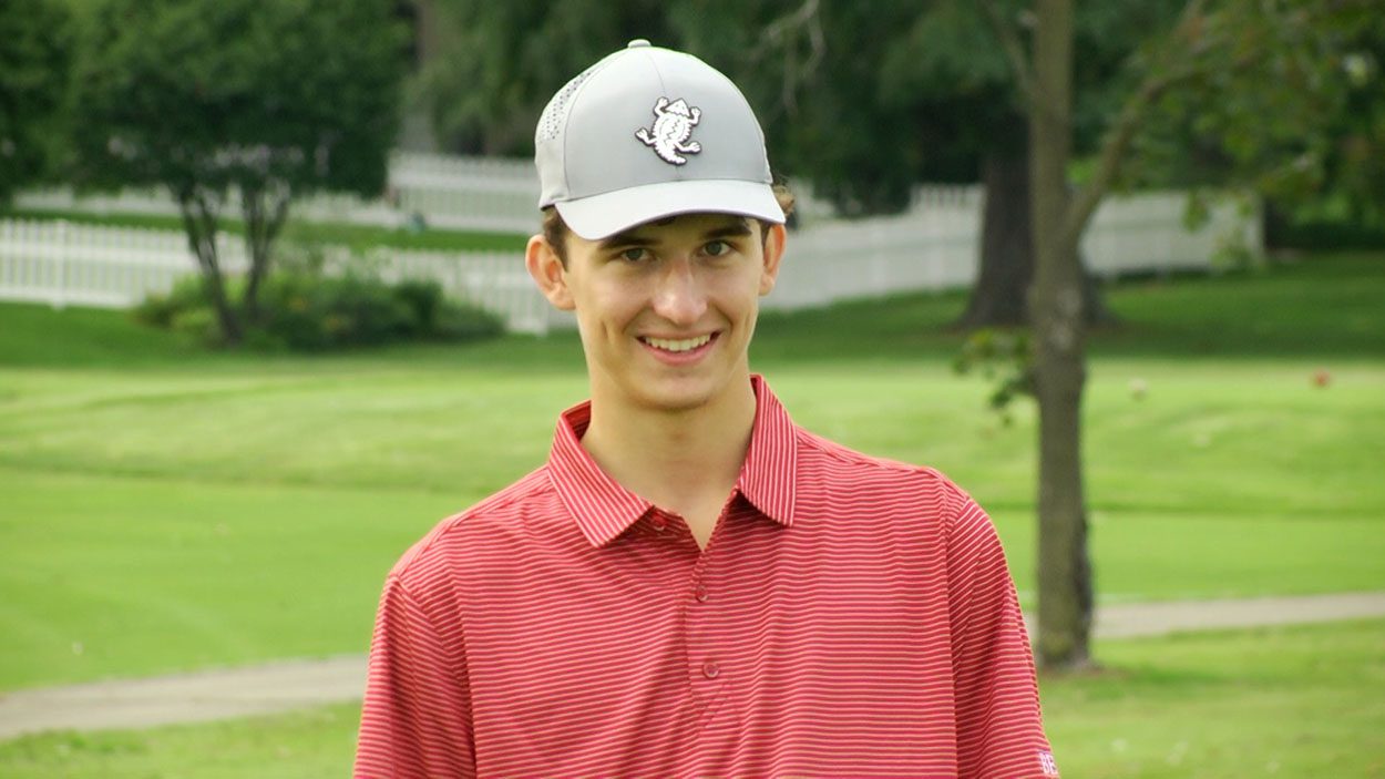 Benet Academy boys golf continues its strong start after defeating ...