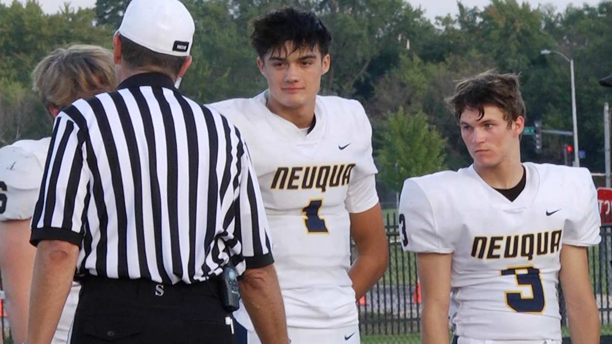 Neuqua Valley football uses strong defense to take down Naperville ...