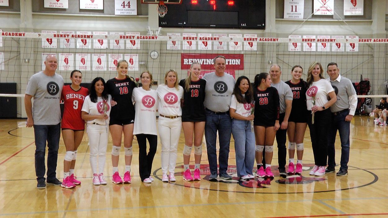 Benet Academy girls volleyball sweeps Montini Catholic on Senior Night