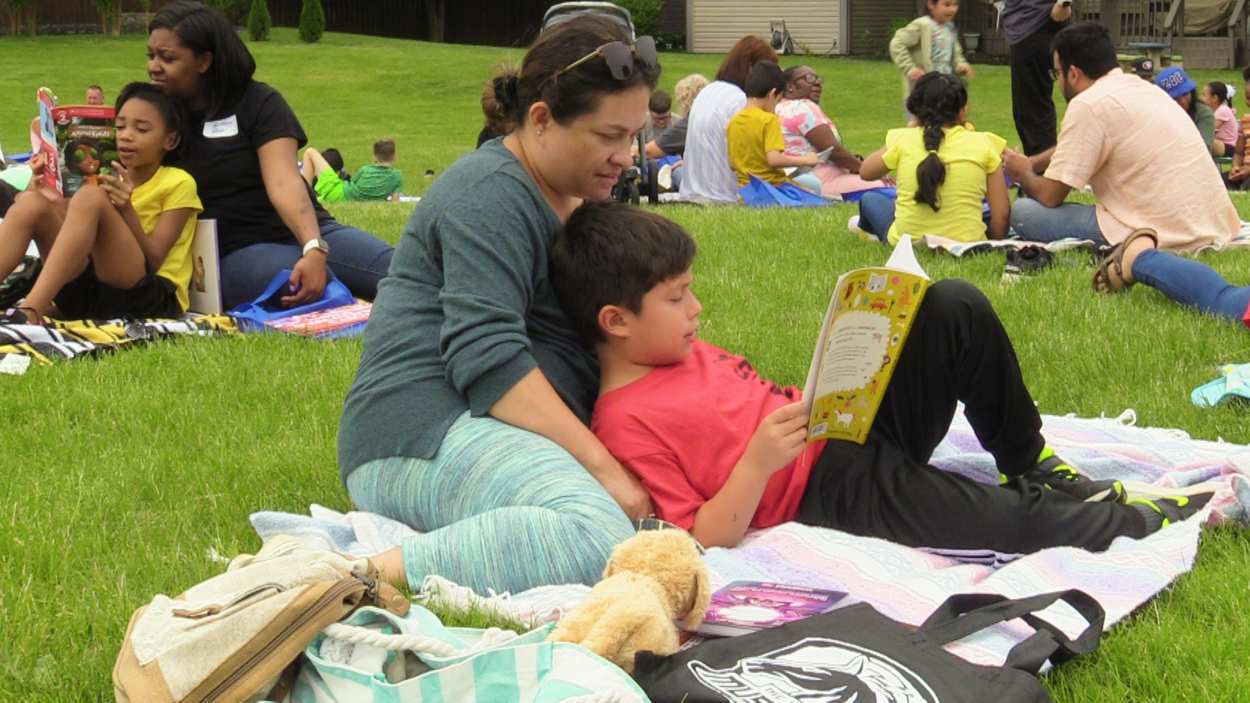 Family reading time at McCarty Elementary School’s Read-Out event