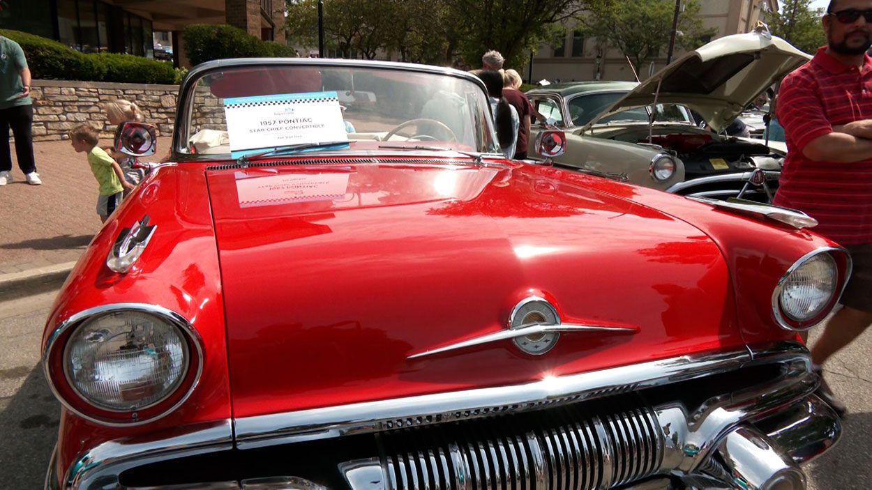 Classic cars roll into Naperville for annual Father’s Day weekend show
