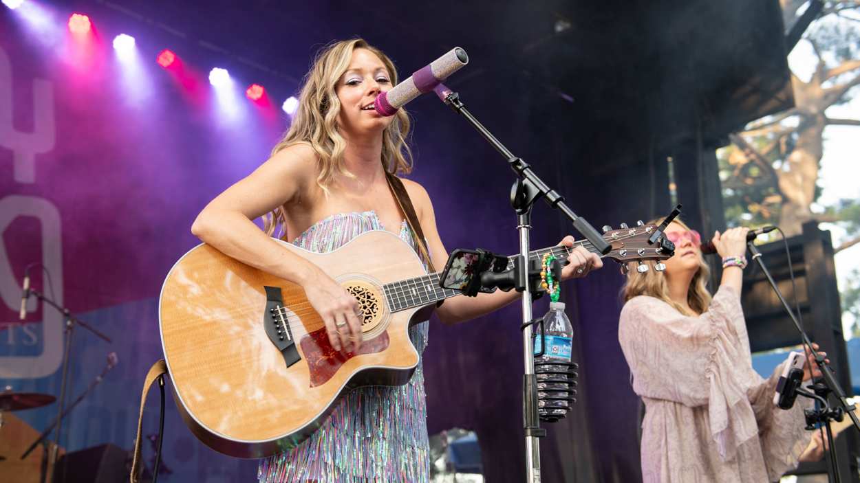 Outdoor music takes center stage at Naper Settlement’s Naper Nights ...