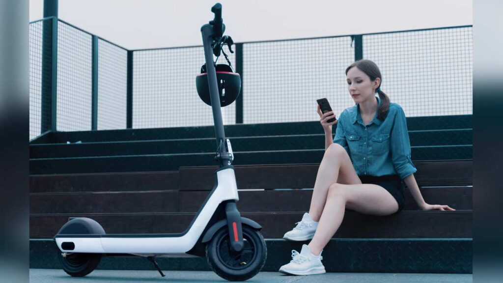 E-scooter ban, drone policy update considered by Naperville Park ...