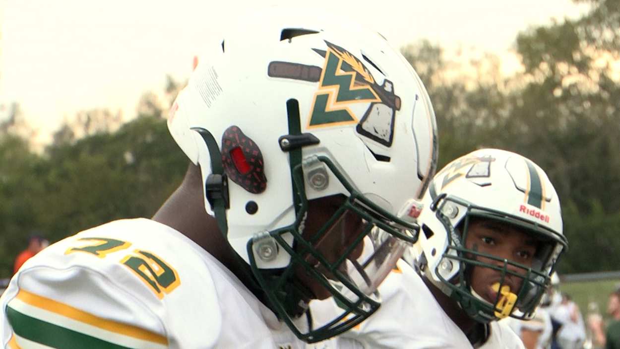 Waubonsie Valley football pulls away in the fourth quarter to beat ...