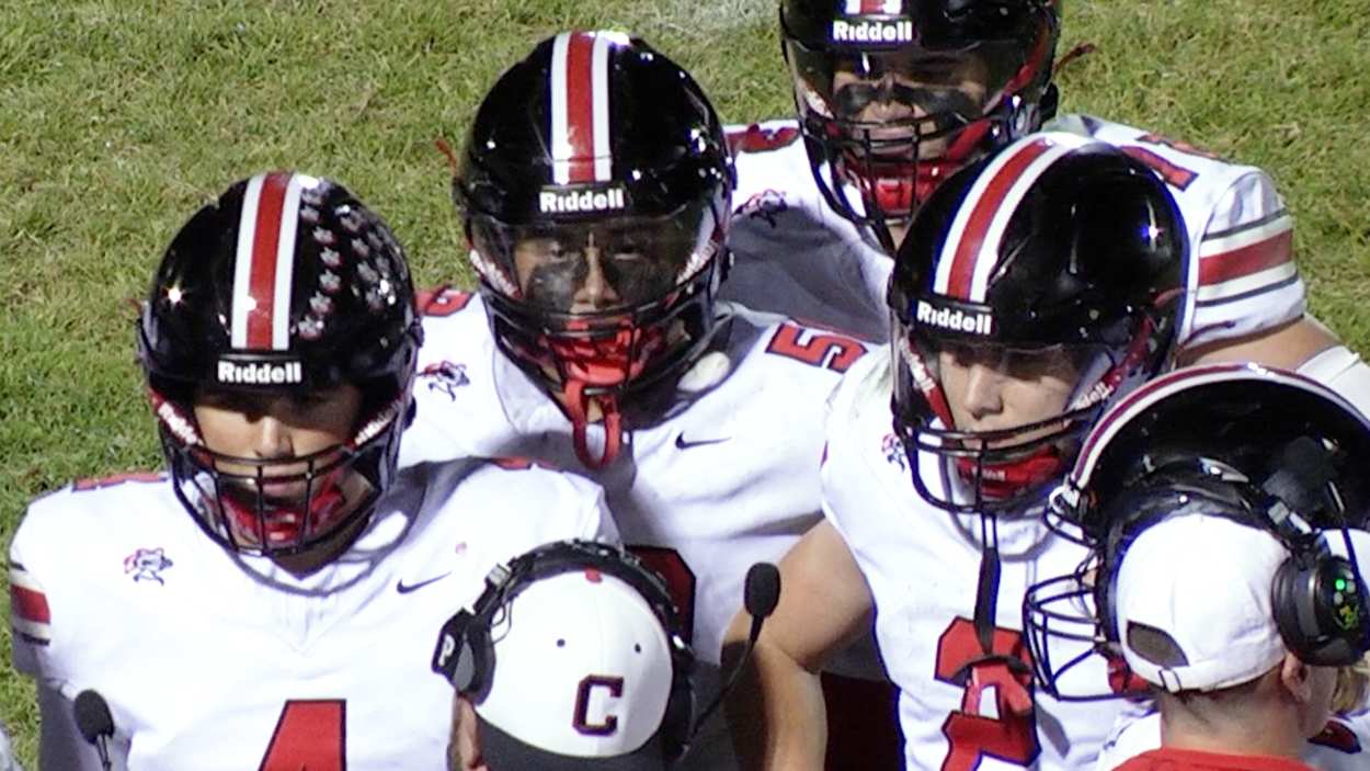 Lincoln-Way Central football scores three rushing touchdowns to hold ...