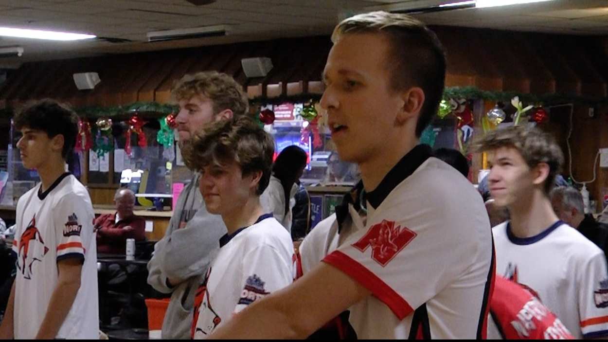 Naperville Central boys bowling earns DVC sweep in win over Naperville ...