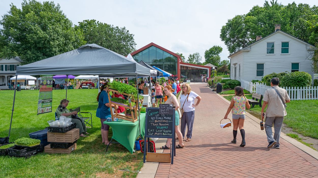 Fresh offerings planned for Naper Settlement Farmers Market | NCTV17